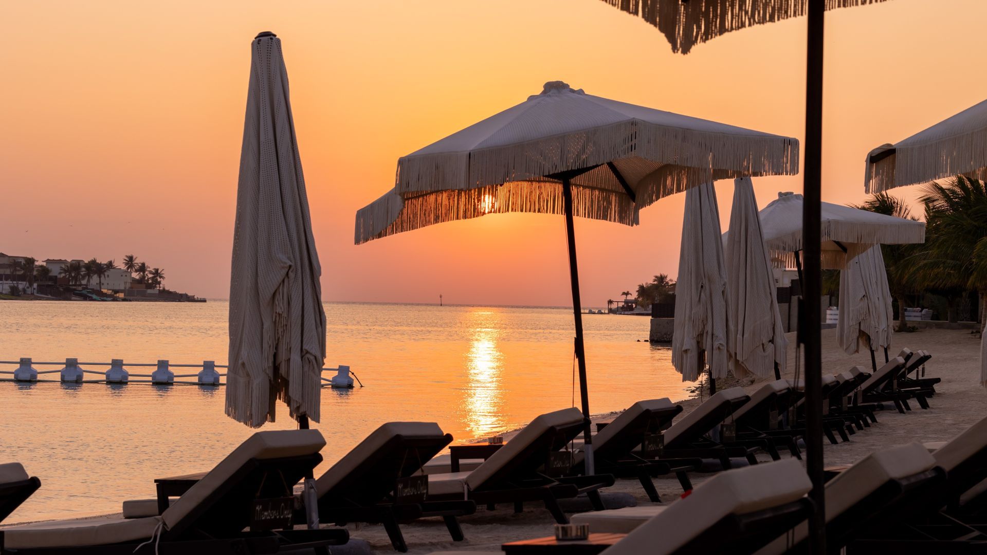 Shades Beach - Visit Saudi Official Website